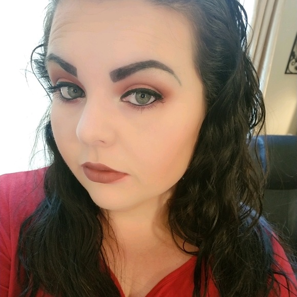 Cassie's Closet (@duncancassandra) | Poshmark